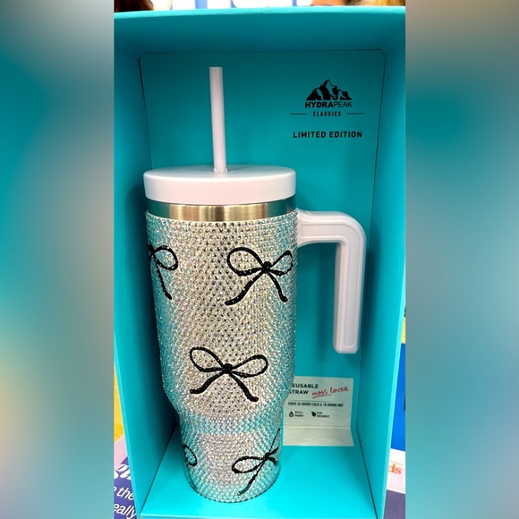 Hydrapeak | Dining | Hydrapeak Voyager 4 Oz Black Bling Bow With Handle ...